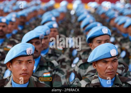 Soldiers from 13 Mahar and 3/5 Gorkha Rifles listen to Lieutenant ...