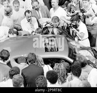 Geiselnahme von Gladbeck - 18. August 1988: 10.53 Uhr der Fluchtwagen ...