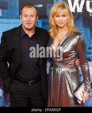 Die Schauspieler Heino Ferch, Michael Gwisdeck und Veronica Ferres, von ...