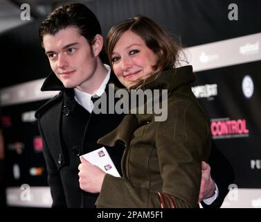 Schauspielerin Alexandra Maria Lara, rechts, und ihr Freund, der ...