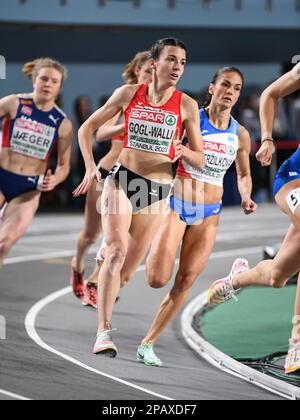 Susanne Gogl-Walli aus Österreich im Halbfinale der Frauen 400m bei der ...
