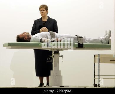 John Packard in der Rolle des Joseph D. Rocher probt am Samstag, 22 ...