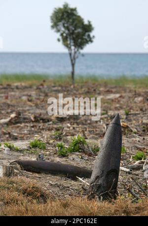 TO GO WITH STORY SLUGGED PUERTO RICO US VIEQUES THE BOMBS.- In an area ...