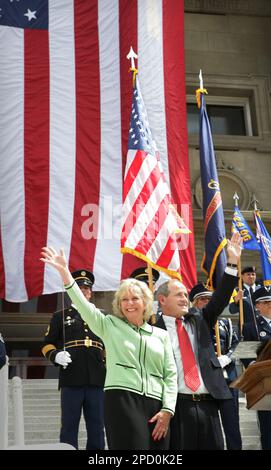 Idaho Gov. Jim Risch, with his wife Vicki, cut Idaho's 116th birthday ...