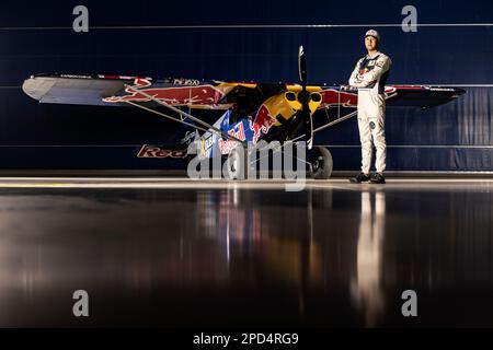 Polish pilot Luke Czepiela has become the first person to land a plane ...