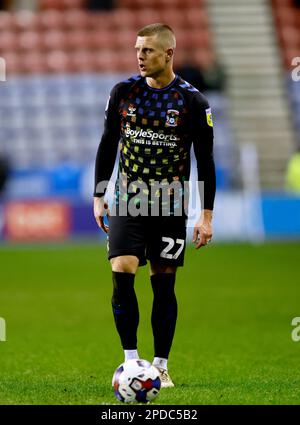 Jake Bidwell von Coventry City während des Halbfinalspiels der Sky Bet ...