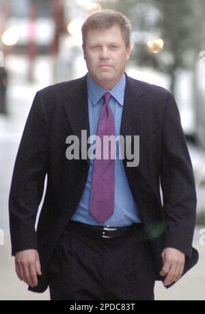 Kenneth Rice, former head of Enron's broadband division, leaves the ...