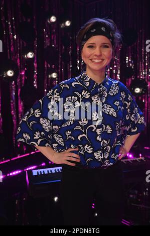 Köln, Deutschland. 14. März 2023. Die Animateurin Daphne de Luxe ...