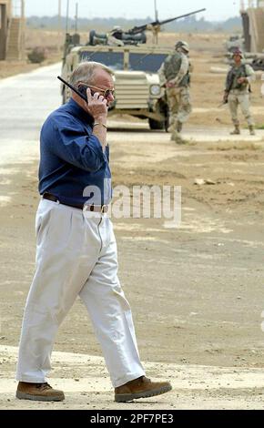 Retired US general Jay Garner, left, who will run post-war Iraq ...