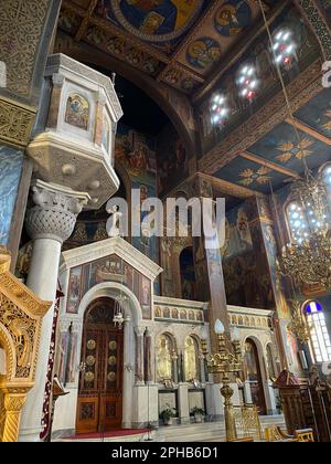 Malerischer Blick auf das Innere des Aghios Demetrios, einer griechisch ...