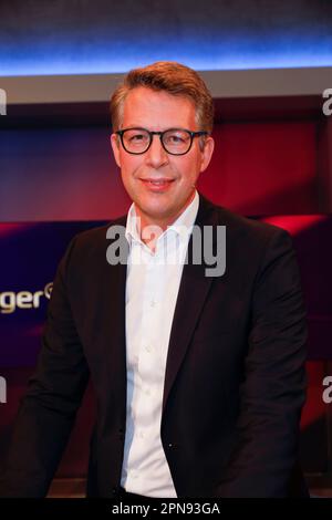 Markus Blume in der ARD-Talkshow maischberger im Studio Berlin ...