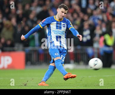 Pascal Grob von Brighton & Hove Albion feiert sein Tor vom ...