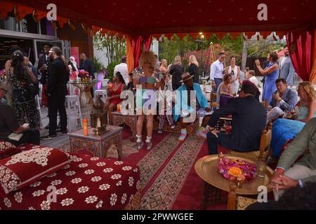 MIAMI, Florida - 29. APRIL: Carlon Thompson-Clinton und der Musiker ...