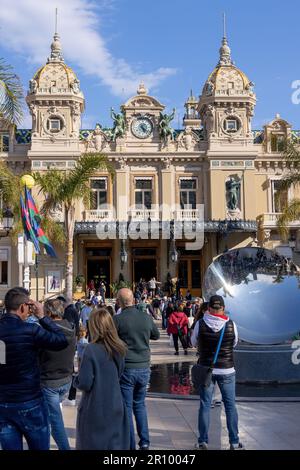 MONTE-CARLO, MONACO - 08. APRIL: Luca Nardi von Italie beim Rolex Monte ...