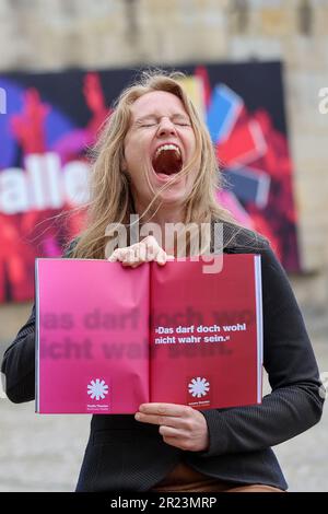 16. Mai 2023, Sachsen-Anhalt, Halle (Saale): Mille Maria Dalsgaard (l-r ...