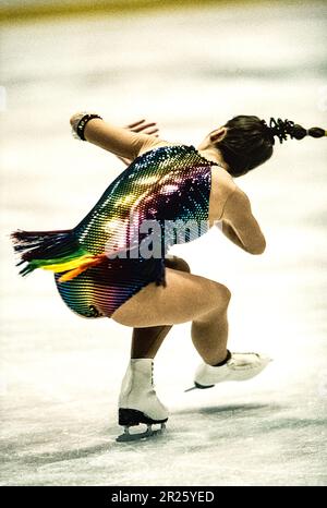Katerina Witt (DDR) bei der Eiskunstlauf-Weltmeisterschaft 1986 ...