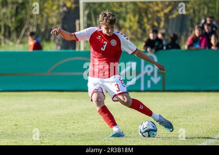 Wolfsburg, Deutschland. 08., Mai 2023. Oscar Hojlund (20) von Dänemark ...