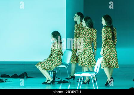 "Orfeo ed Euridice" von Christoph Willibald Gluck in der Inszenierung ...