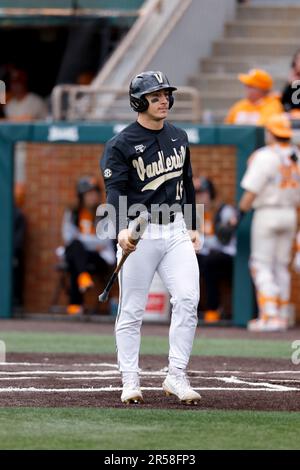 Vanderbilt Commodores catcher Jack Bulger (16) circles the bases after ...