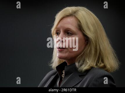 Santa Clara County Sheriff Laurie Smith details the shooting death of a ...