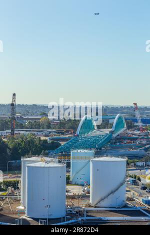 Bau des Sydney Gateway vom Flughafen Sydney in Australien aus gesehen ...