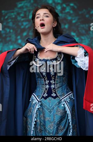 London, Großbritannien. Holly-Anne Hull im Musical Phantom der Oper im ...