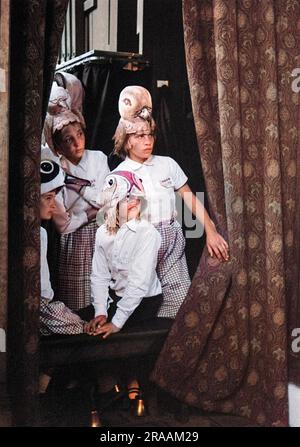 Proben für Noye's Fludde von Benjamin Britten in der Orford Church ...