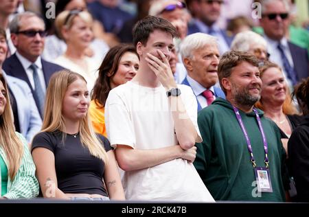 Stepan Simek, Ehemann von Marketa Vondrousova, nachdem er sich am 13 ...