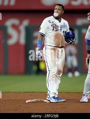 02. AUGUST 2023: Der Shortstop der Kansas City Royals Bobby Witt Jr. (7 ...