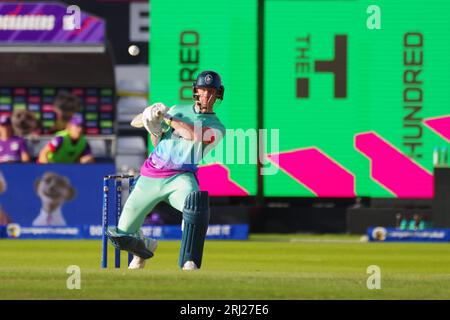 Leeds, 11. August 2023. Jordan Cox schlägt für Oval Invincibles gegen ...