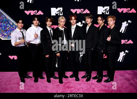Bang Chan, Lee Know, Changbin, Hyunjin, Han, Felix, Seungmin und I.N ...