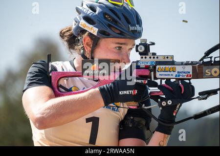 Lou Jeanmonnot während der Biathlon Summer Tour 2023 am 16. September ...