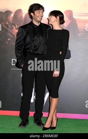 Lino Guanciale und Antonella Liuzzi bei der Festivaleröffnung mit der ...