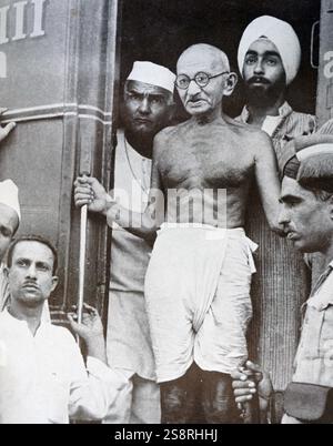Indien: Mahatma Gandhi (2. Oktober 1869 – 30. Januar 1948), führender ...