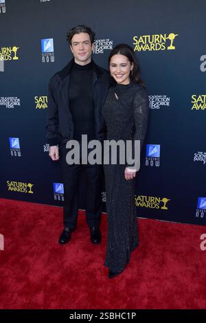 Ethan Peck und Christina Chong bei der Verleihung der 52. Saturn Awards ...