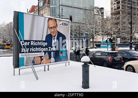 2025-02-14,Berlin,Wahlplakat zur Wahl zum 21. Deutscher Bundestag am 23. Februar 2025 Motiv ...