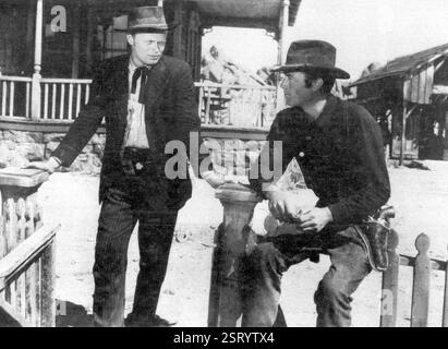 GELBER HIMMEL RICHARD WIDMARK Datum: 1948 Stockfotografie - Alamy