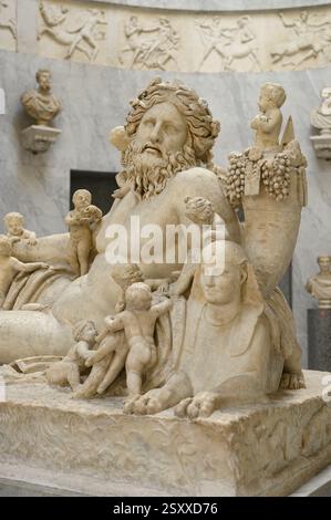 Römischer Fluss-gott Nil - Vatikanische Museen, Vatikanstadt, Rom ...