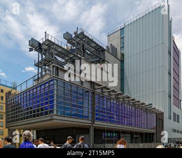 Das Diller-von Furstenberg Building, neben dem Whitney Museum of ...