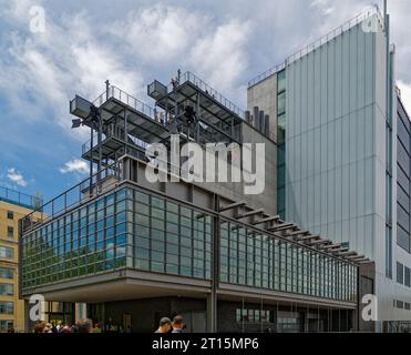 Das Diller-von Furstenberg Building, neben dem Whitney Museum of ...