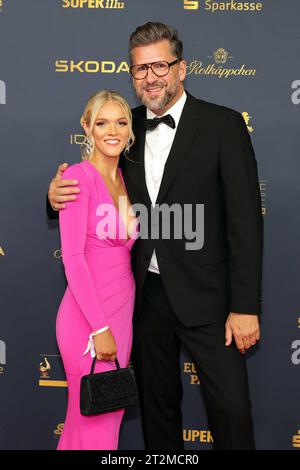 Andre Stade mit Freundin Sue Rosenblatt bei der 29. Verleihung der ...