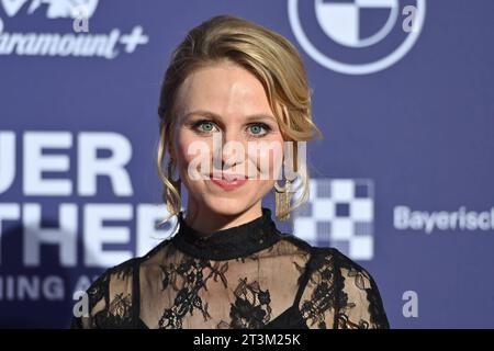 Teresa Rizos Schauspielerin, Einzelbild, angeschnittenes Einzelmotiv ...