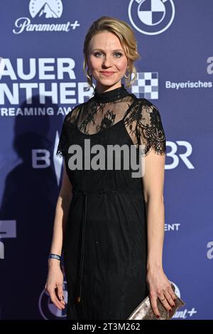 Teresa Rizos Schauspielerin, Einzelbild, angeschnittenes Einzelmotiv ...