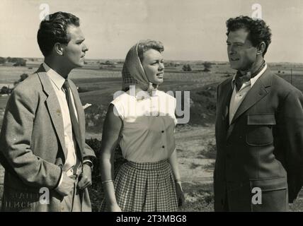 Die dänische Schauspielerin Lisbeth Movin und die Schauspieler Helge Kjaerulff-Schmidt und ...