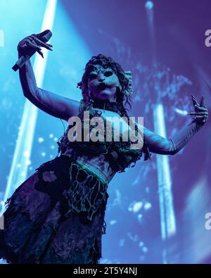 Melanie Adele Martinez ist eine amerikanische Singer-Songwriterin ...