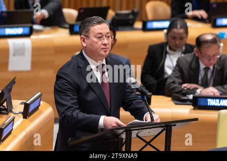 Murat Nurtleu, Außenminister Kasachstans, spricht am 27. November 2023 ...