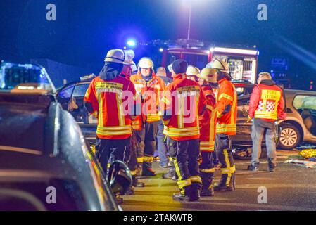 Drei Tote nach schwerem Unfall bei Helmstadt-Bargen im Rhein-Neckar-Kreis: Schwerer ...