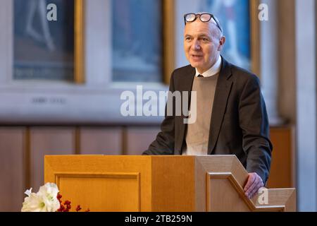 4. Dezember 2023, Hessen, Frankfurt/Main: Fußball: Empfang der U17-Fußballer nach der WM im ...