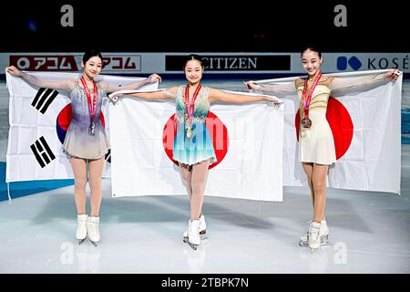 Junior Women Awards, Rena UEZONO (JPN) Dritter Platz bei der Siegerehrung beim ISU Grand Prix ...