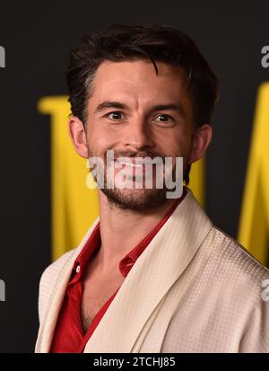 Jonathan Bailey kam am 12. Dezember 2023 in Beverly Hills, CA, zur ...